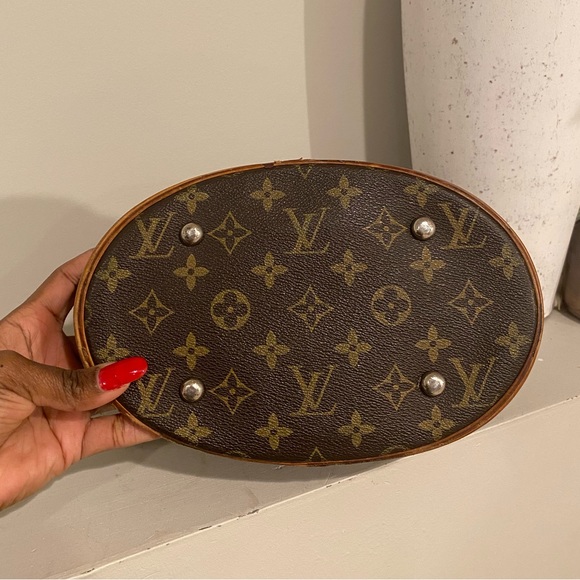 Louis Vuitton | Bags | Authentic Vintage Louis Vuitton Bucket Bag ...